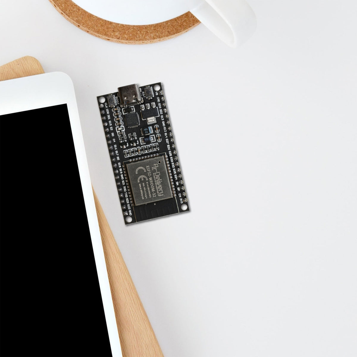 ESP32 NodeMCU Module WLAN WiFi Dev Kit C Development Board mit CP2102